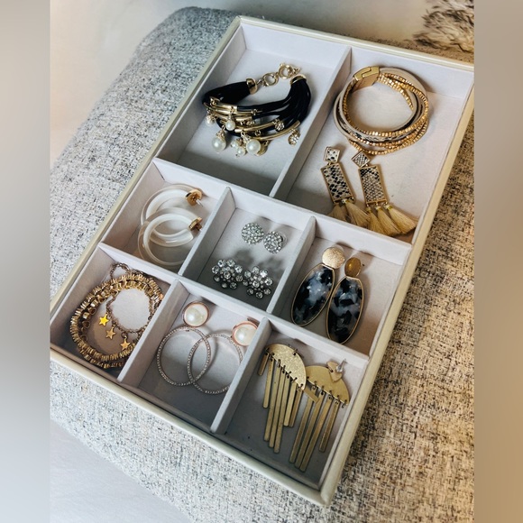 Jewelry | Neutral Glam Jewelry Collection Perfect For Mobwife Aesthetic ...